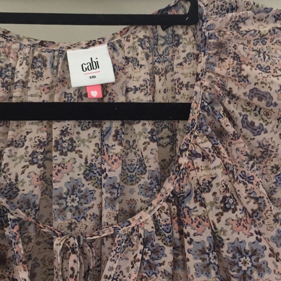 Tops | Cabi Floral Tunic Top | Poshmark